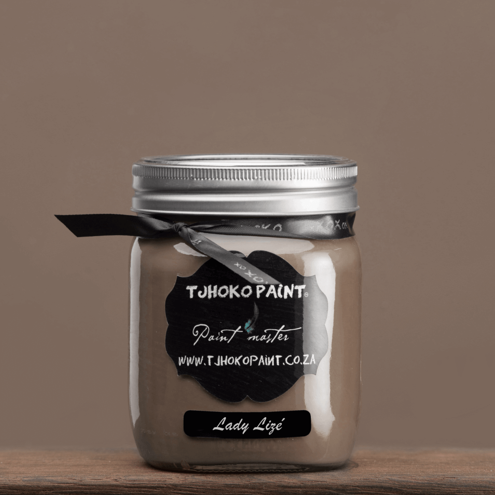 Lady Lize - Tjhoko Paint Switzerland